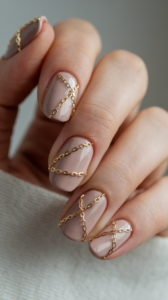 35 Royal Elegance Nail Art Designs: Timeless Styles to Inspire ...